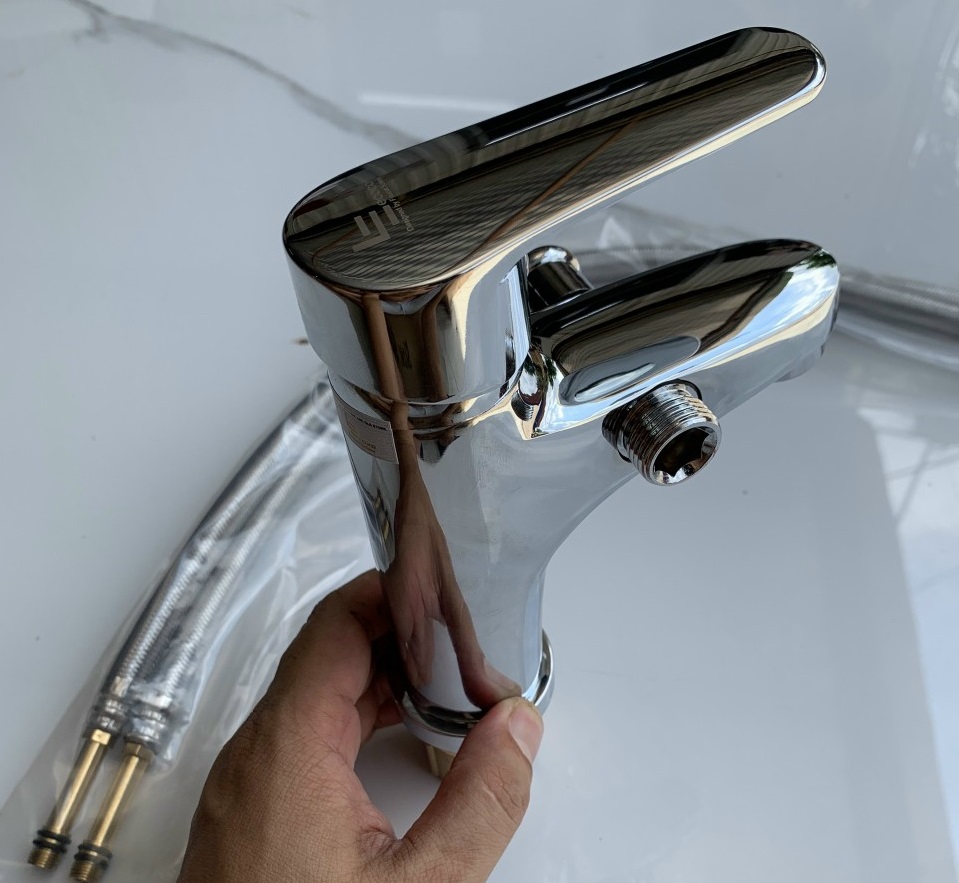 sen-lien-voi-lavabo, voi-chau-lien-sen-tam-lavabo, voi-lien-sen-lavabo, sen-lien-voi-gia-re Sen ...